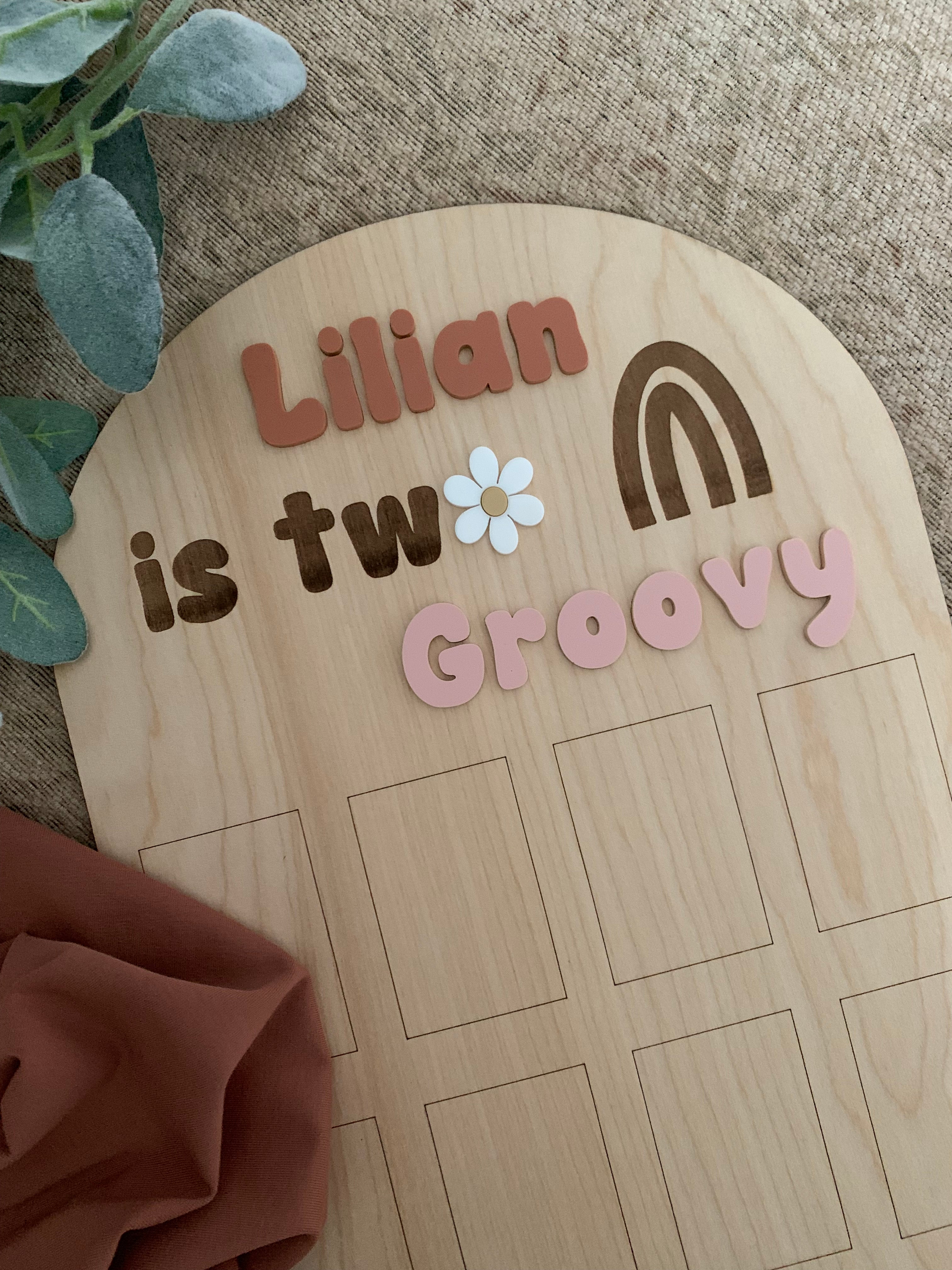 Two Groovy Photo board – MaSe deSigns